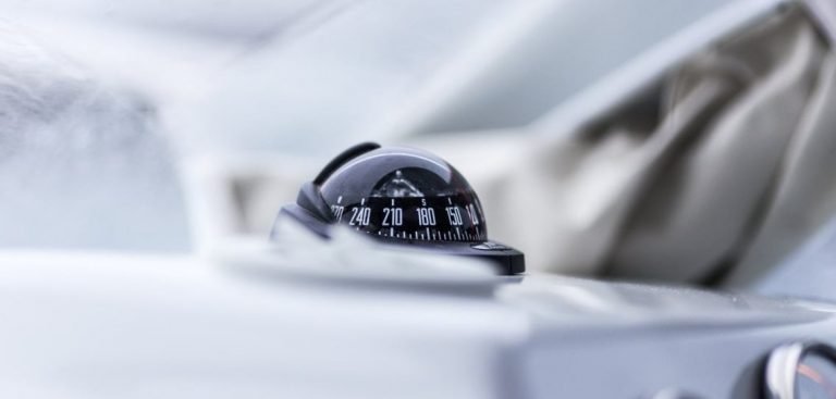 The Best Car Compass in 2021 | Pro Car Reviews